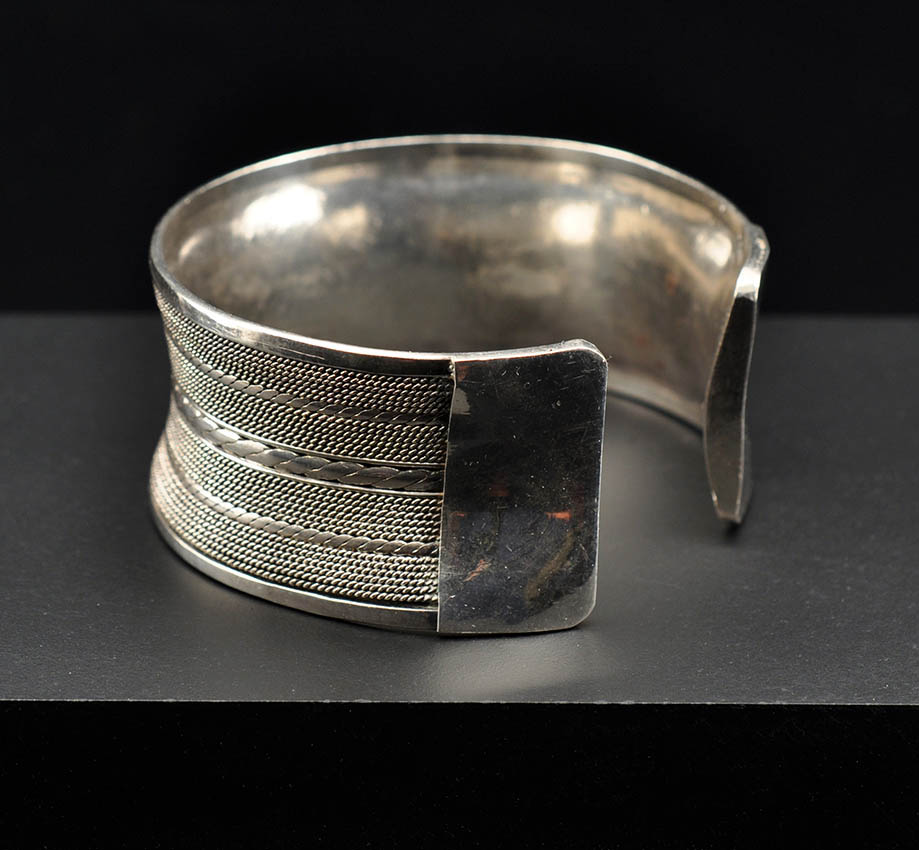 Shan silver wedding bangle